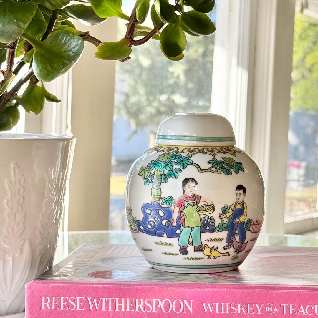 Vintage Petite Chinese Porcelain Ginger Jar | Chinoiserie Preppy Grand ...