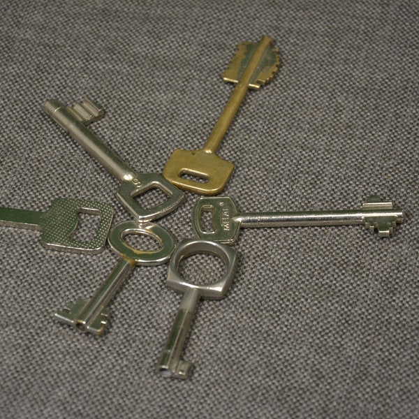 Old Keys - Etsy