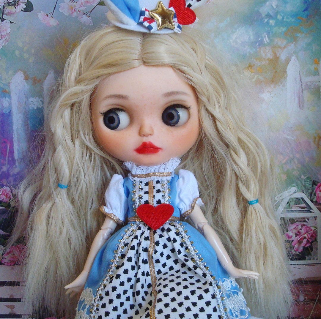 Blythe Doll Alice in Wonderland Custom by Daniela Mar - Etsy