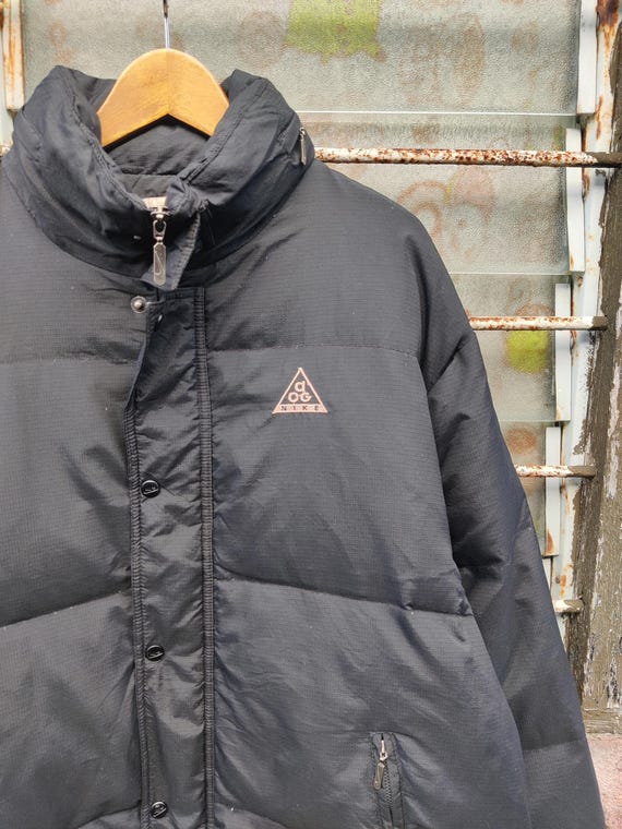 Vintage Distressed Nike ACG Puffer Duck Down Jacket - Gem