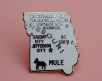 ST LOUIS RAMS Helmet Logo Vintage Enamel Pin Lapel Badge Nfl Football ...