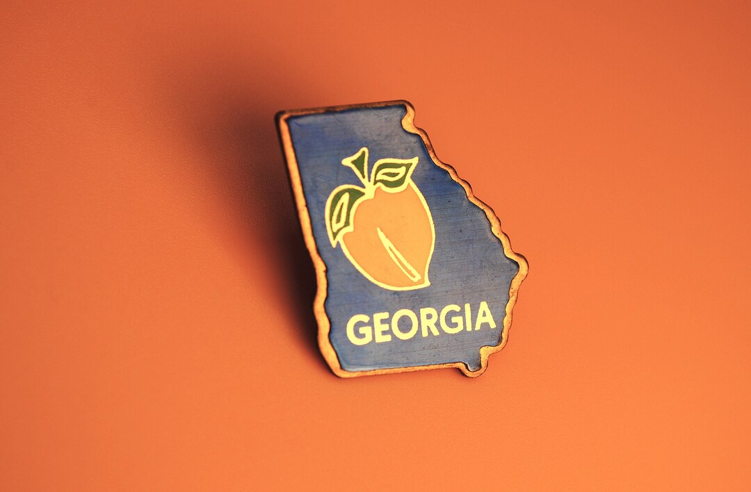 Georgia Peach Gold Enamel Lapel Pin - Etsy