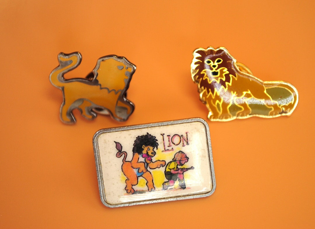 Leo Lion Vintage Zodiac Enamel Lapel Pin - Etsy