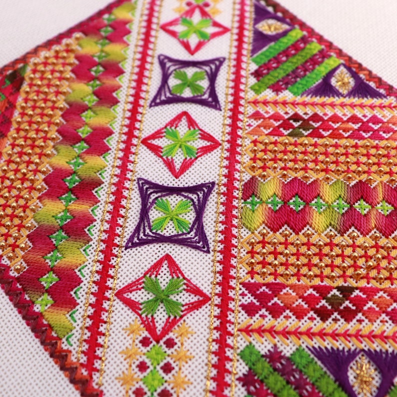 Canvaswork Embroidery Design - Perfectly Pretty - INSTANT DOWNLOAD - Etsy