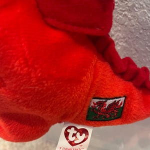 Ty Beanie Babies - Y Ddraig Goch (red Dragon) - UK and Welsh Exclusive ...