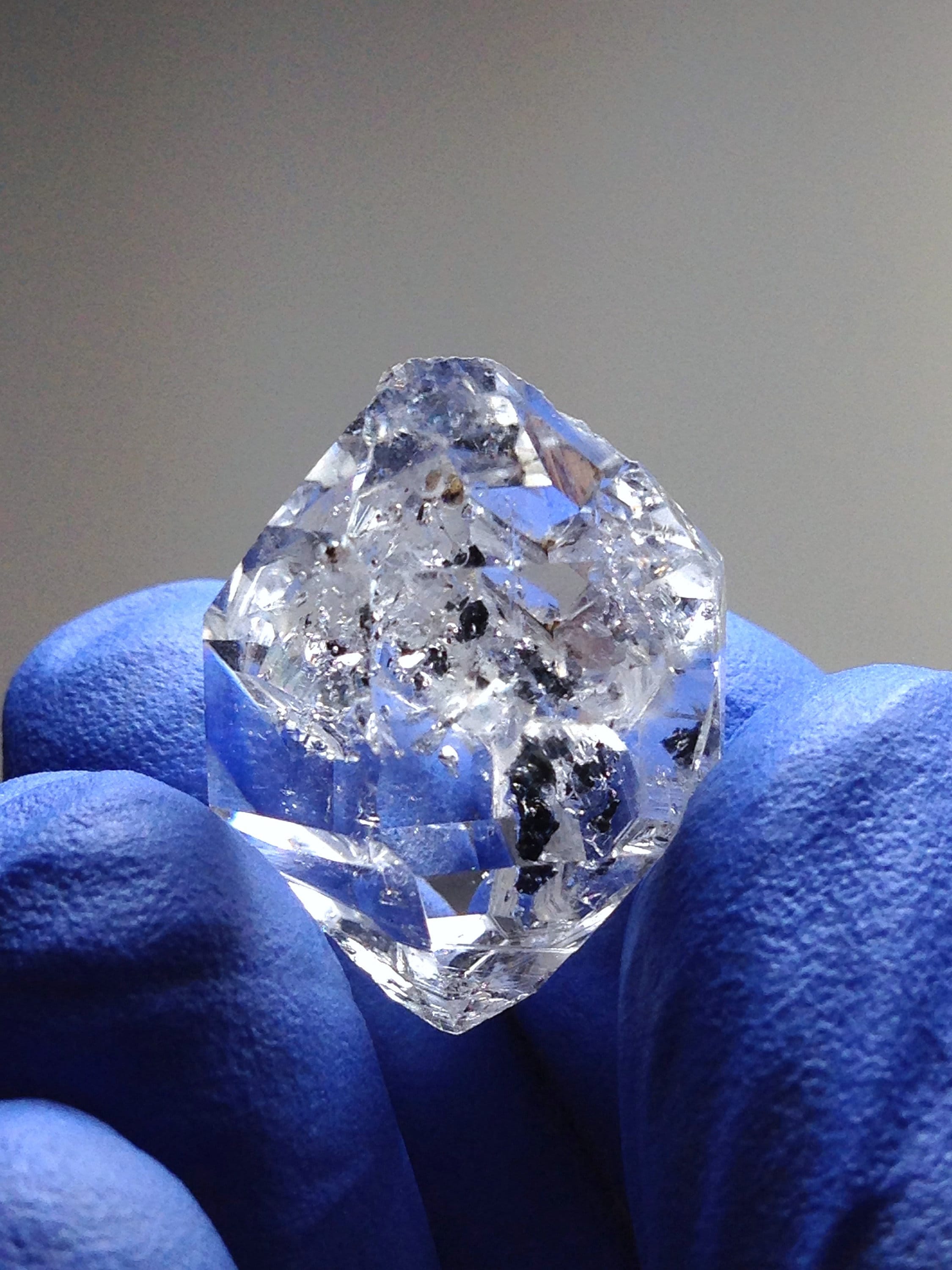 Inner Space Herkimer Diamond Crystal w/ Micro enhydro bubbles Cosmic ...