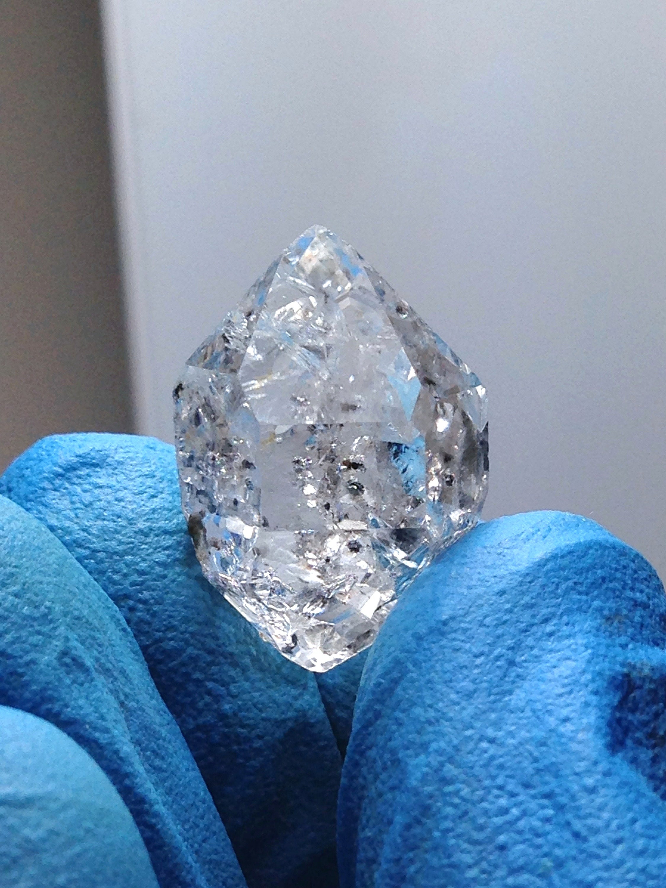 Herkimer Diamond Channeler Transmitter Crystal w/ Micro Enhydro bubbles ...
