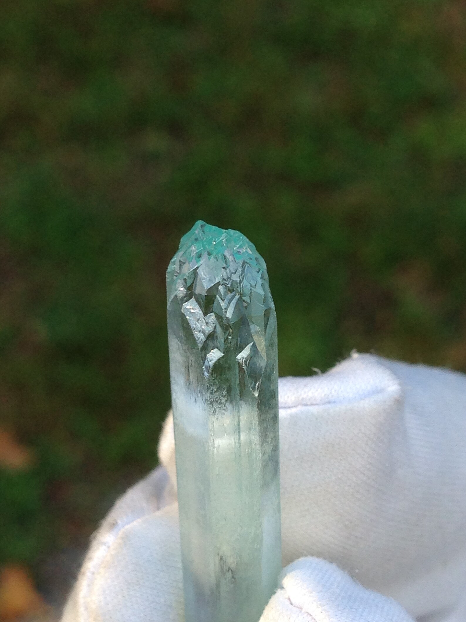 DT Etched Aquamarine Crystal Museum Quality Floater w/ Facet | Etsy