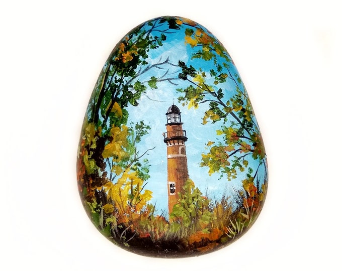 Painted Rock of Little Sable Lighthouse in Mears, Mi, Tiny Lighthouse ...