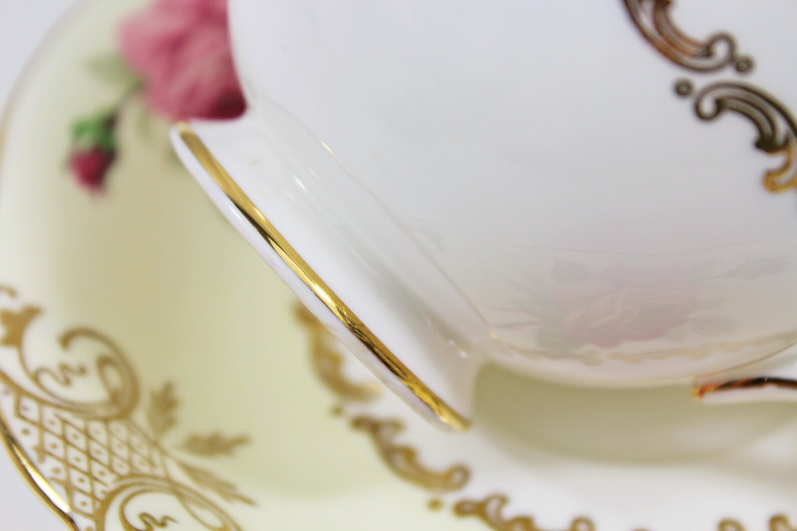 EB Foley Pink Rose Gold Scroll Pale Yellow Wide Mouth Floral English ...