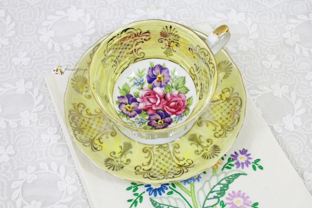 Japanese Lusterware Iridescent Yellow Gold Filigree and Pink, Purple ...
