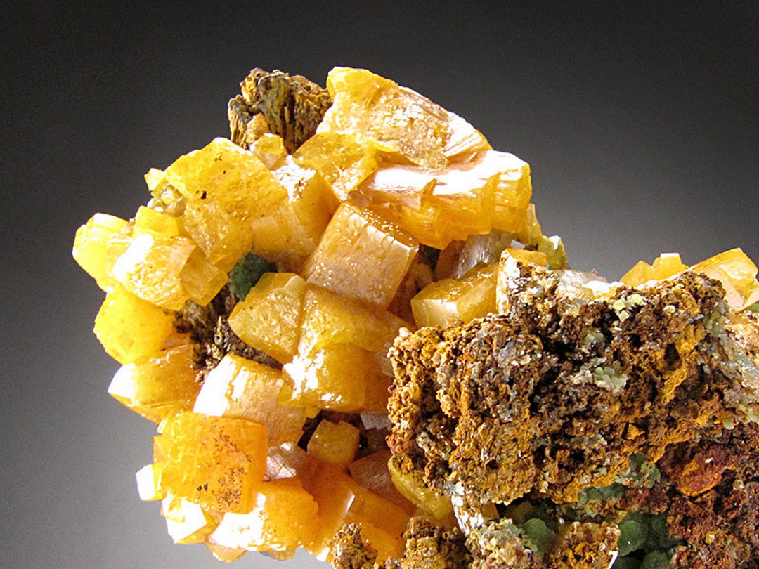 Wulfenite Crystals on Matrix Mapimi Mexico - Etsy