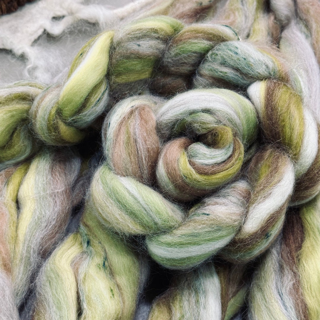 ROVING Arbor, Green Dyed Exotic Roving for Spinning, Olive Sage Brown ...