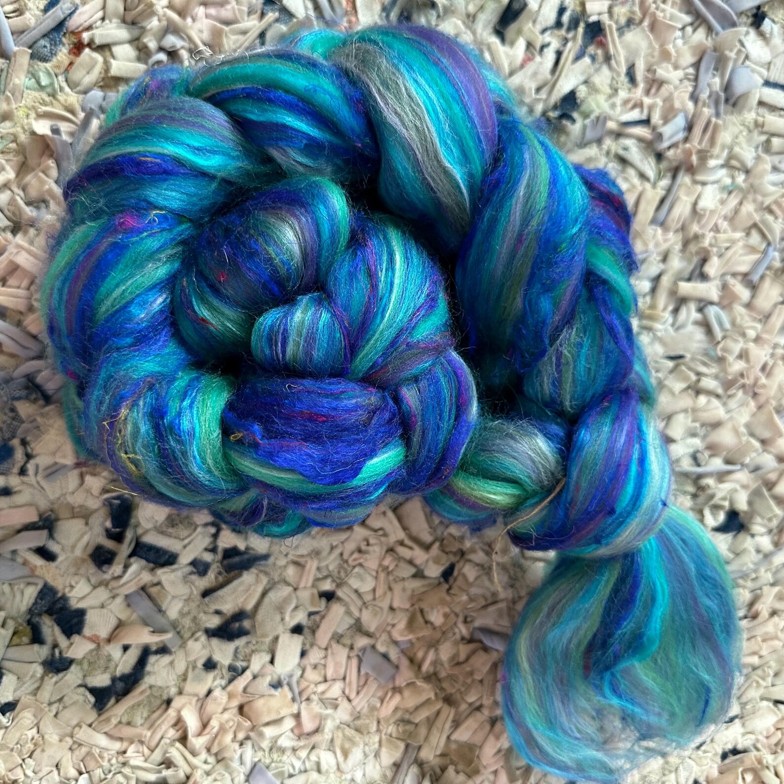 ROVING Mermaid, Blue Green Purple 19 Micron Merino Silk Combed Top ...