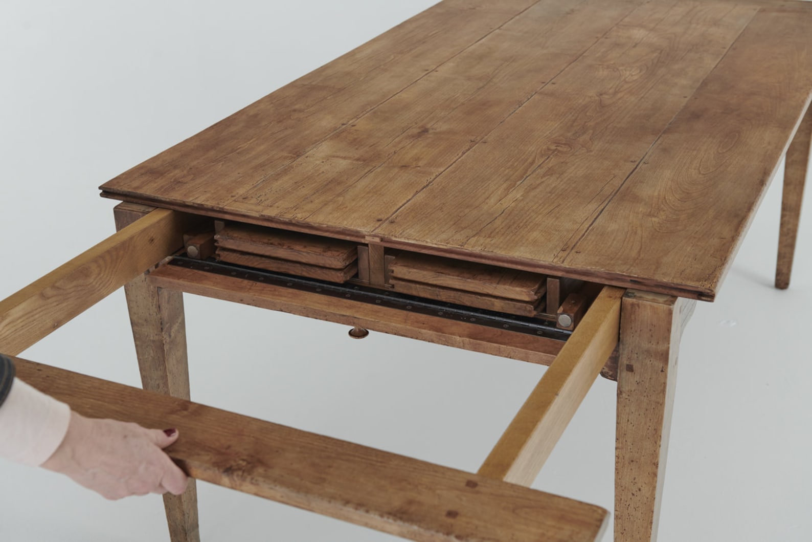 870 Extending Farmhouse Table With Leaf Storage Drawer and Antique ...