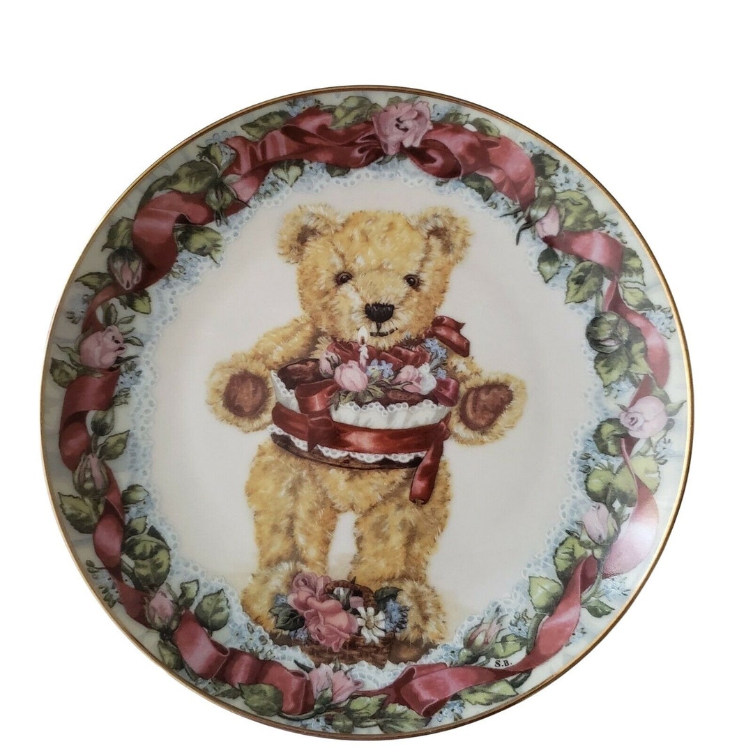 Franklin Mint Teddy's First Birthday by Sarah Bengry Porcelain Limited ...