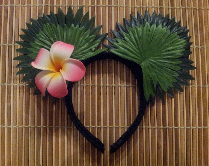 Hawaiian Flower in Ear Mouse Ears - Etsy