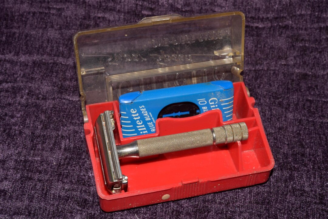 1951 Gillette Super Speed Safety Razor - Boxed With Blade Dispenser - Etsy