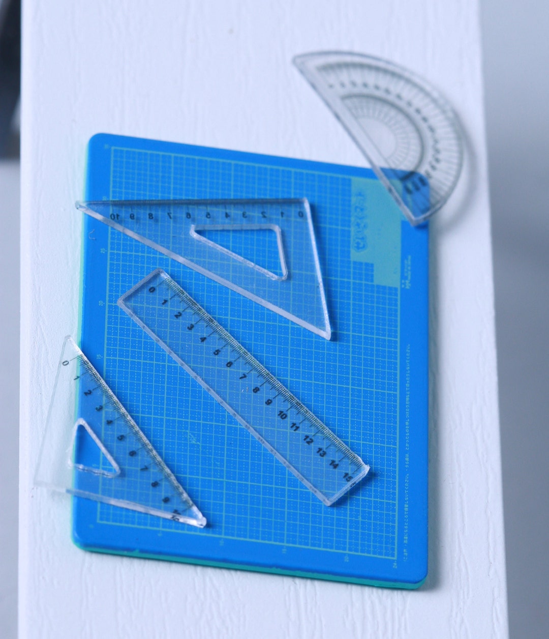 1:12 Scale Dollhouse Miniature Rulers Ruler Stationery Cutting Board ...