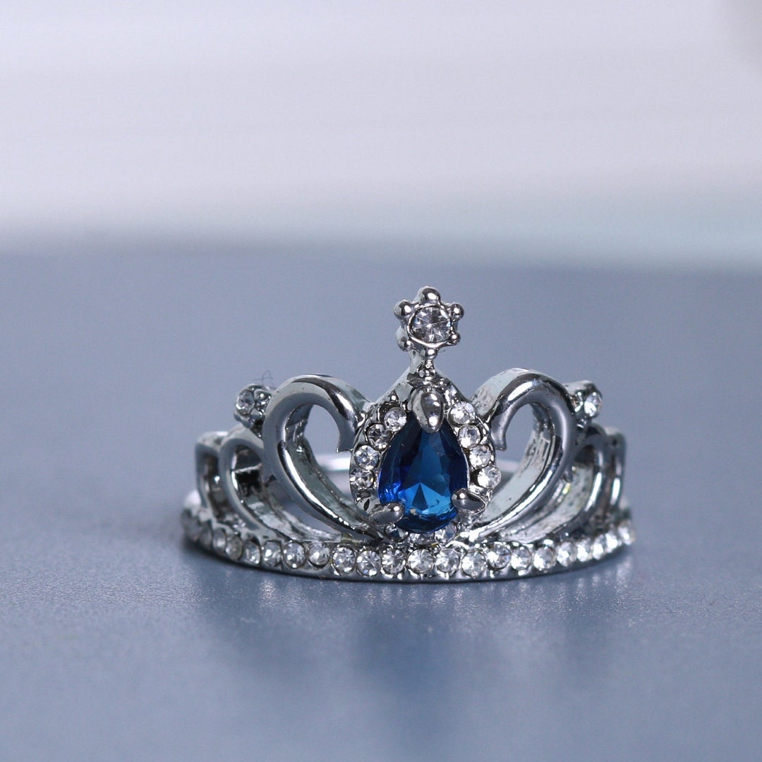 1:12 Scale Dollhouse Crown Miniature Collectible Hat Decoration - Etsy