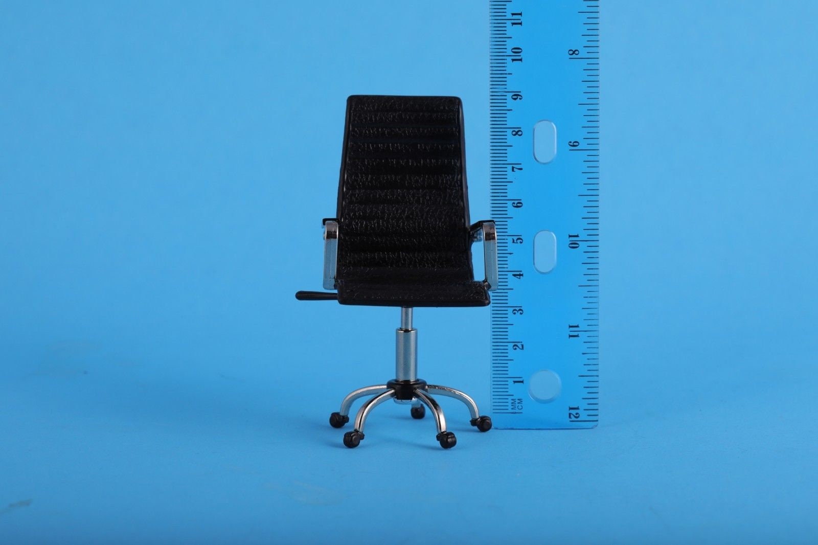 1:12 Scale Dollhouse Office Desk Chair Miniatures Dollshouse | Etsy