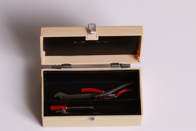 1:12 Scale Tool Box Toolbox Tools Dollhouse Miniatures Hammer Tool Set ...