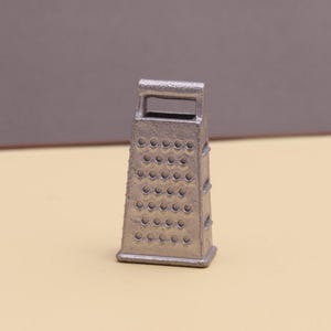 1:12 Scale Cheese Grater Dollhouse Miniature Spoons Baking Kitchen - Etsy