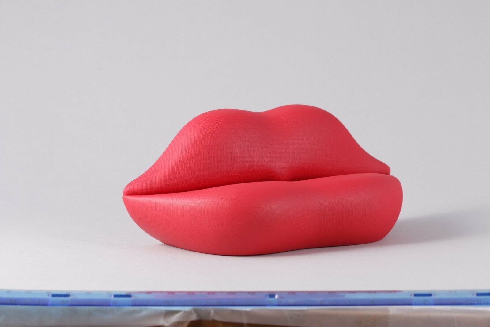 1:12 Scale Mid Century Modern Lips Sofa Couch Miniature - Etsy