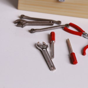 1:12 Scale Tool Box Toolbox Tools Dollhouse Miniatures Hammer Tool Set ...