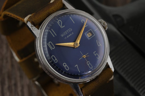 vintage watch wostok old - Gem