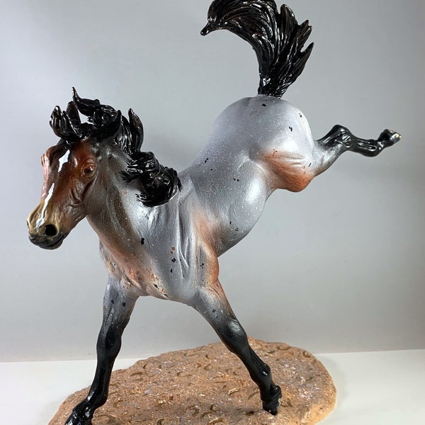Resin Horse - Etsy