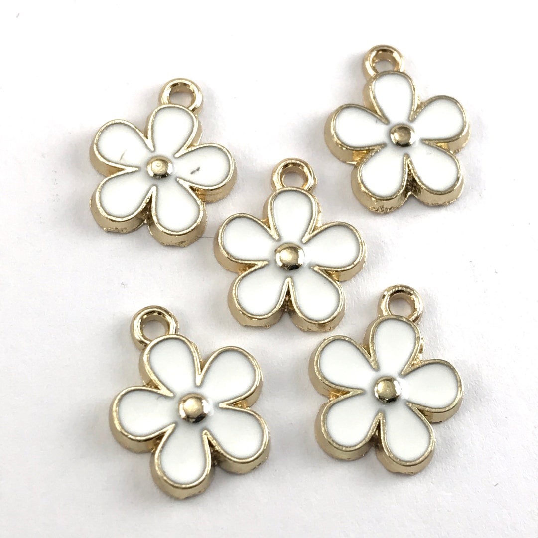 5/10pcs Enamel White Flower Jewelry Pendant Charms, Bulk Pack CHA1428 ...