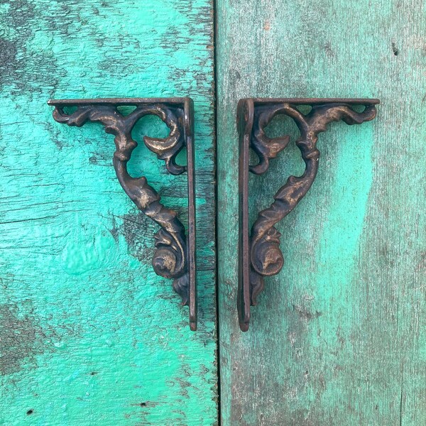 Vintage Metal Shelf - Etsy