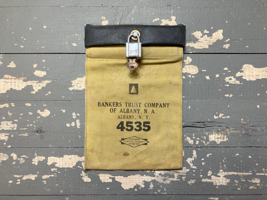 Vintage Bank Bag With Chicago Lock and Co. Padlock With Key for Bankers ...