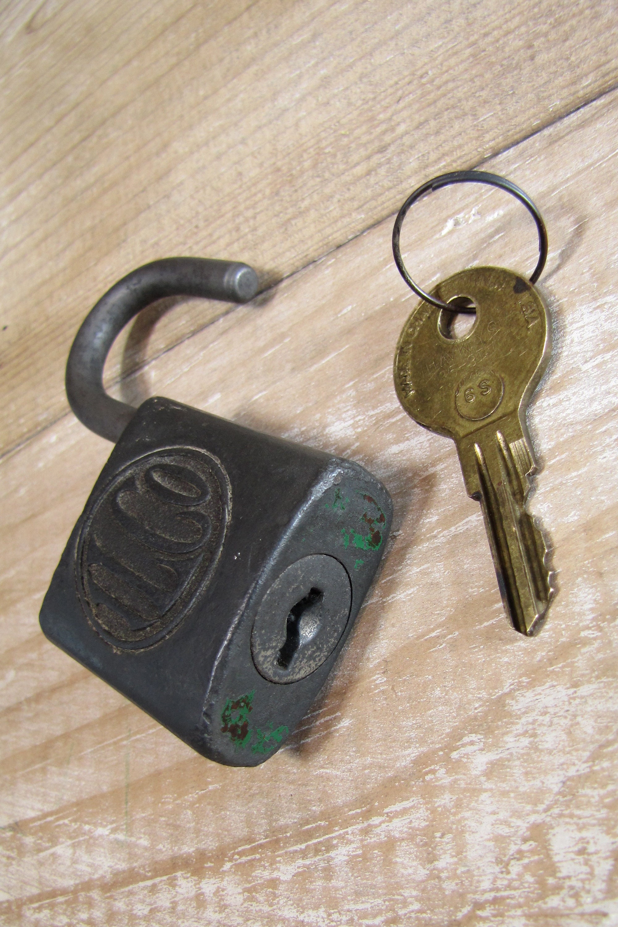 Vintage Ilco Padlock With Key Independent Lock Co. Hardware | Etsy
