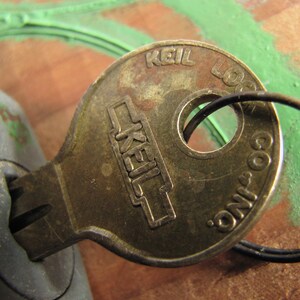 Vintage Ilco Padlock With Key Independent Lock Co. Hardware - Etsy