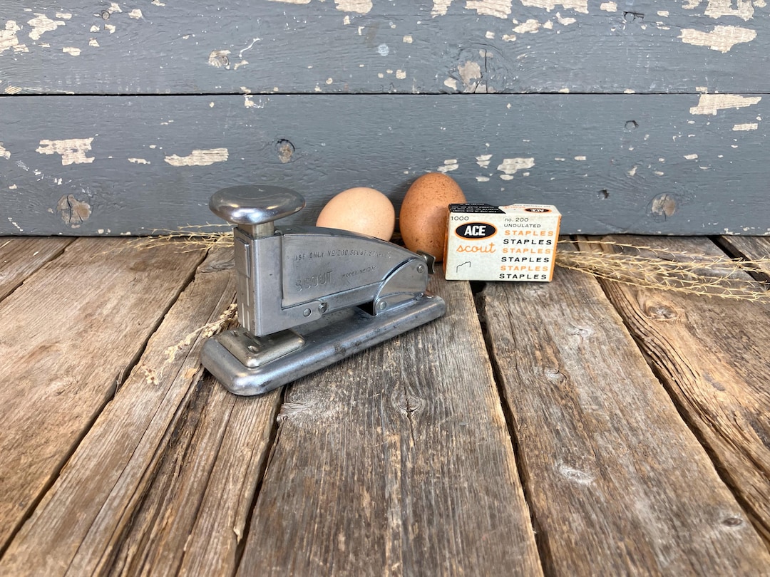 Vintage Art Deco Stapler Scout Model No. 202 With Scout Staples No. 200 ...