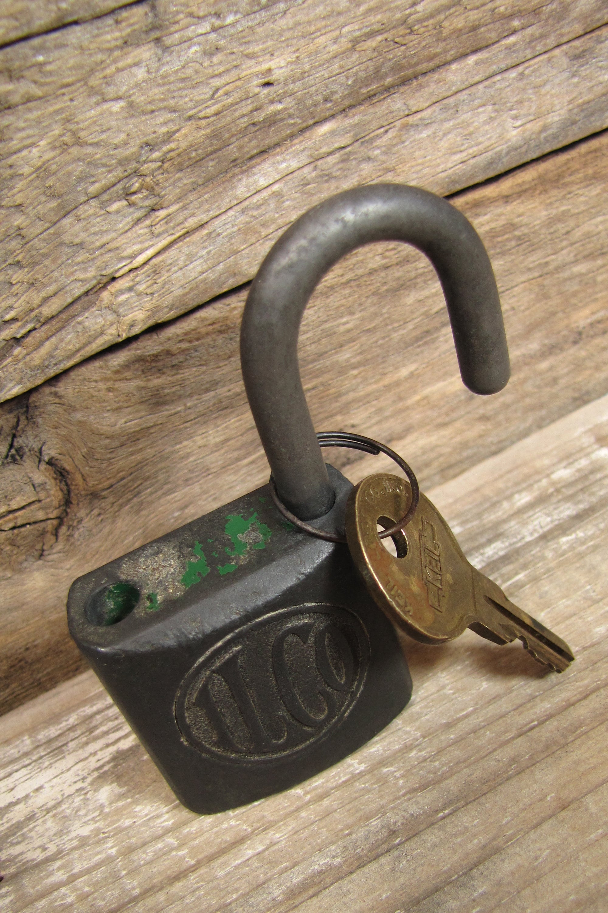 Vintage Ilco Padlock With Key Independent Lock Co. Hardware | Etsy