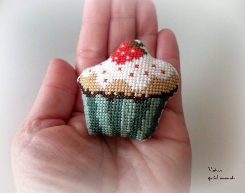 Hand Embroidered Cup Cake Cross Stitch Brooch. Cross Stich Cup Cake ...