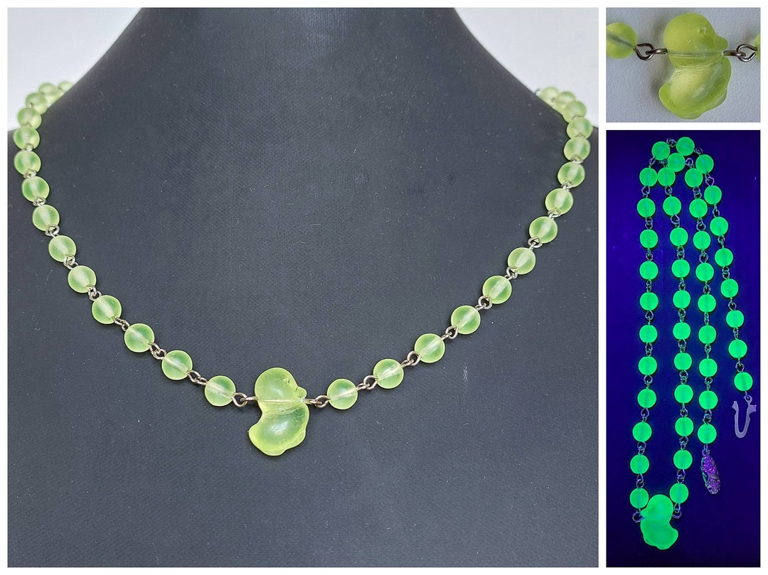 Czech Uranium Duck Glass Pendant and Uranium Glass Beads Necklace - Etsy