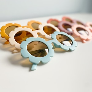 Personalized Daisy Sunglasses: Retro Flower Sunglasses With Name Beads ...