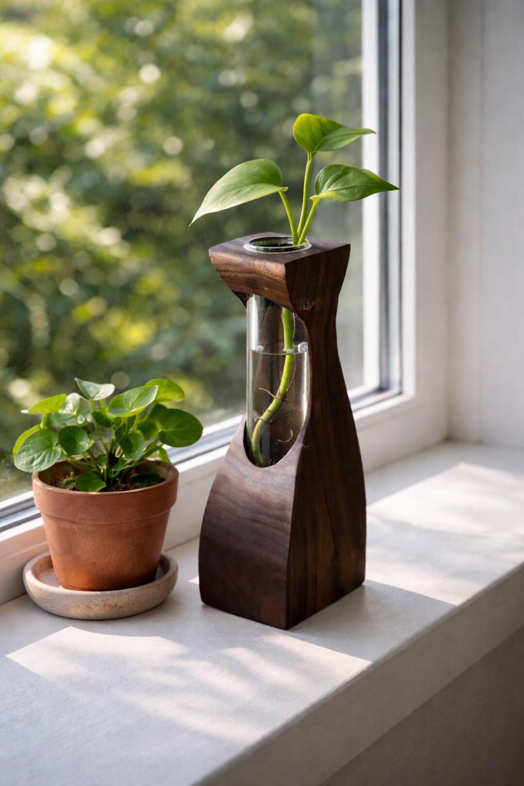 Handcrafted Walnut Propagation Vase – Minimal Wood Plant Holder - Etsy