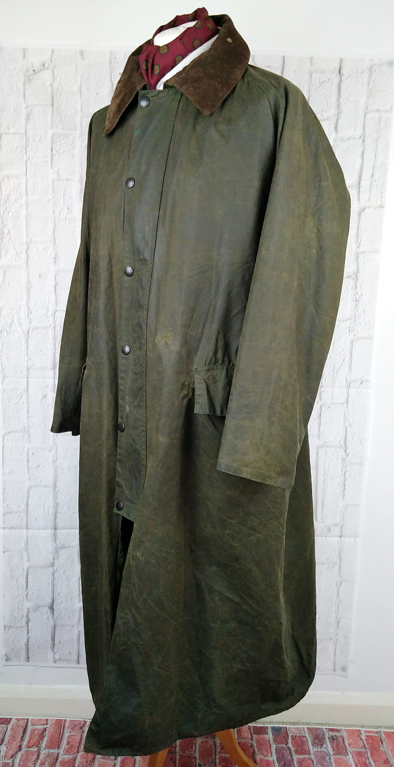 Barbour Burghley Wax Coat A160 Green Vintage - Size C46 Barbour Burghley Wax Coat A160 Green Vintage - Size C46