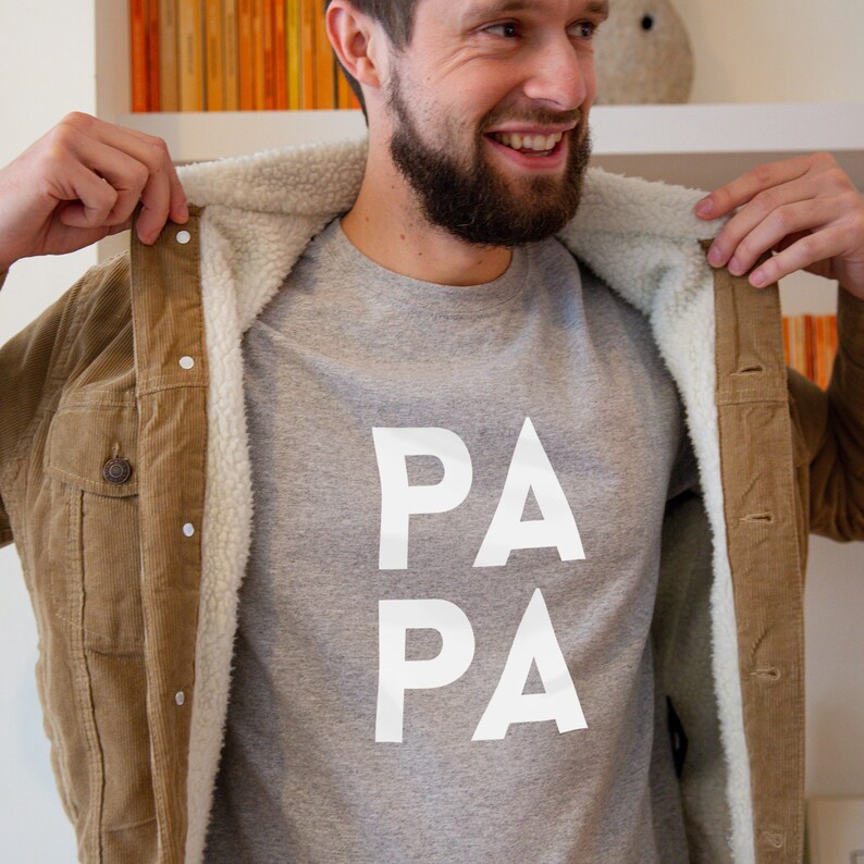 Slogan Dad 'PAPA' Men's T-shirt - Etsy