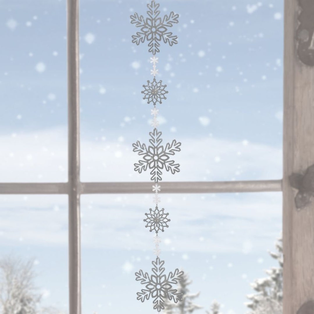 Silver Glittered Christmas Garland Large Silver Snowflakes 4 1/2 Foot ...