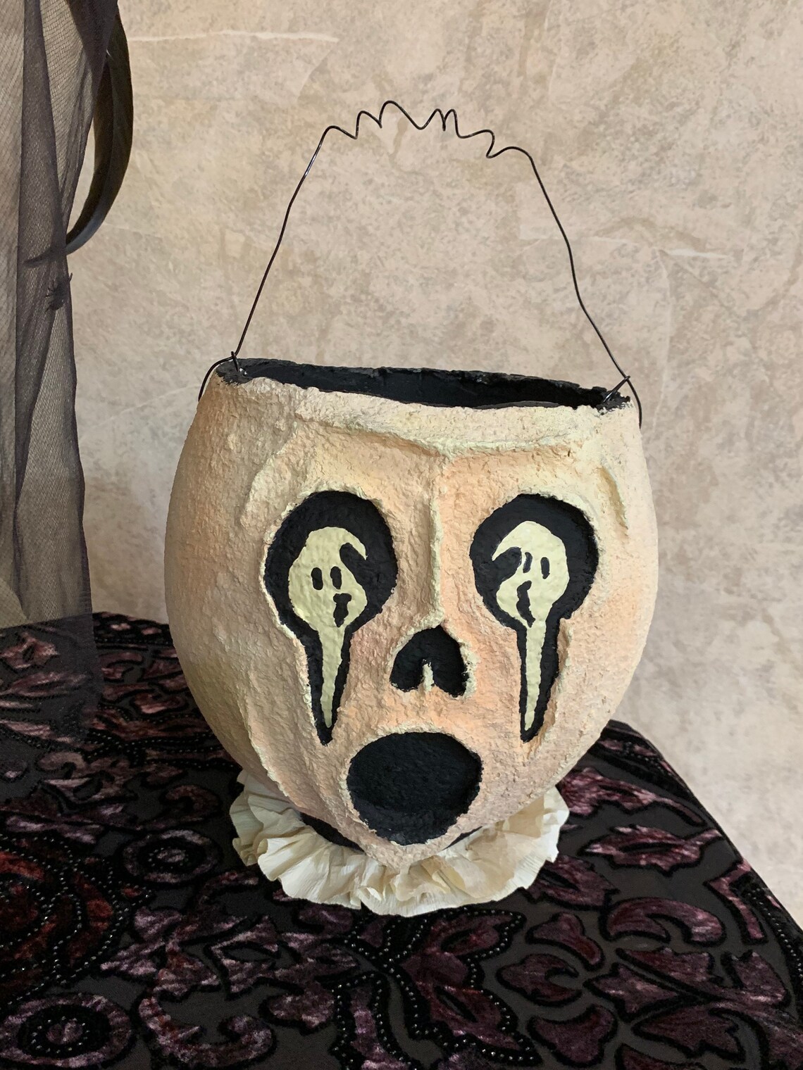 Haunted Ghost Vintage Style Papier-mâché Halloween Treat Bucket Folk ...