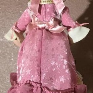 Danbury Mint - Mary Mary Quite Contrary Porcelain Doll With Watering ...