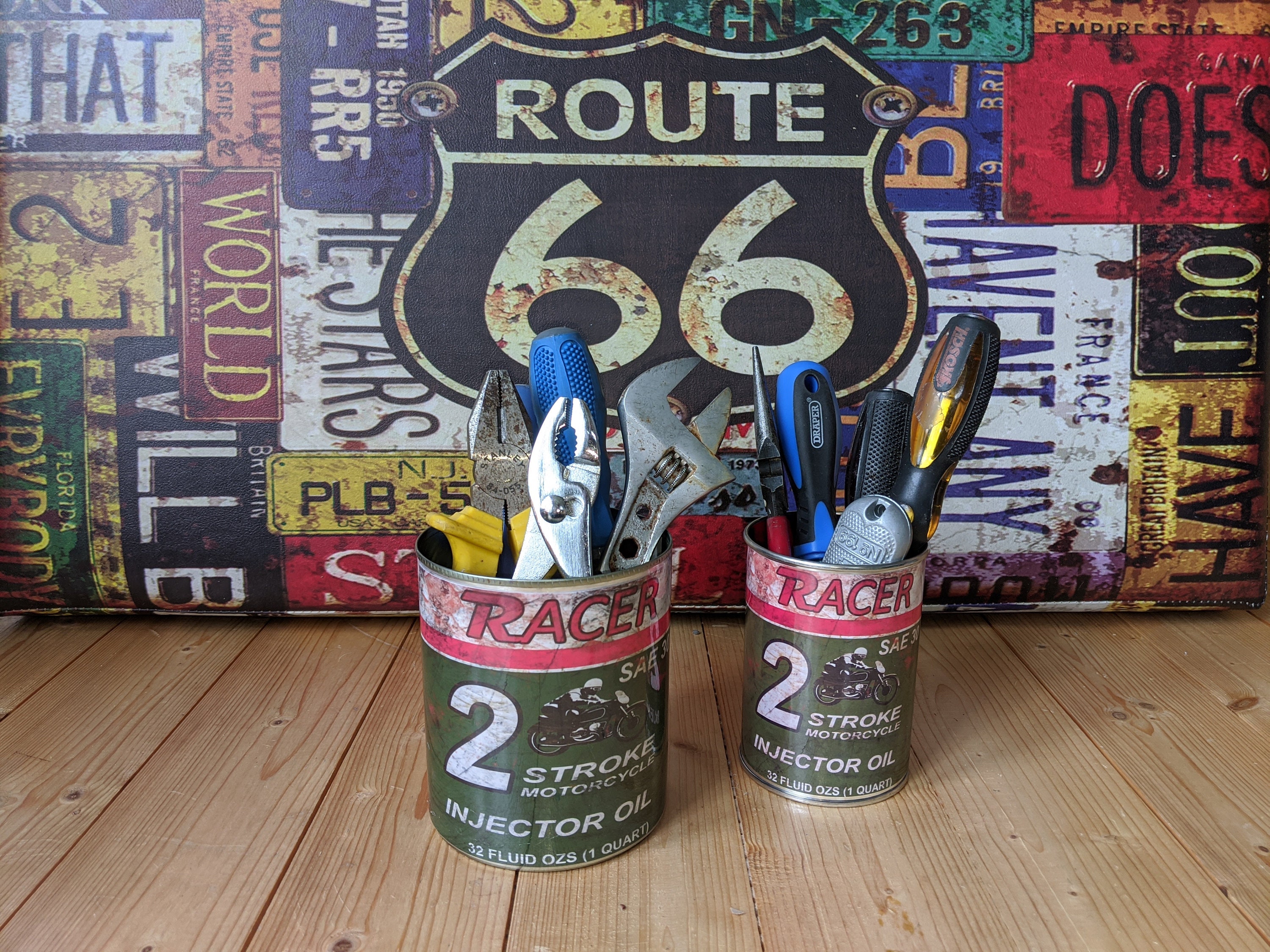 Large 5 Reproduction Vintage Oil Tin Cans Display Props Gas Station ...