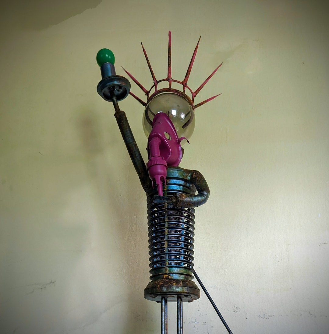 The Statue of Liberty, Rusty Underground Remix. Another Stain Artwork ...