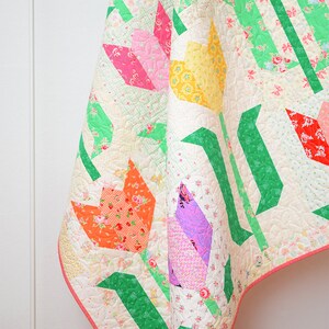 PDF Spring Quilt Pattern - Tulip Fields Quilt - Etsy